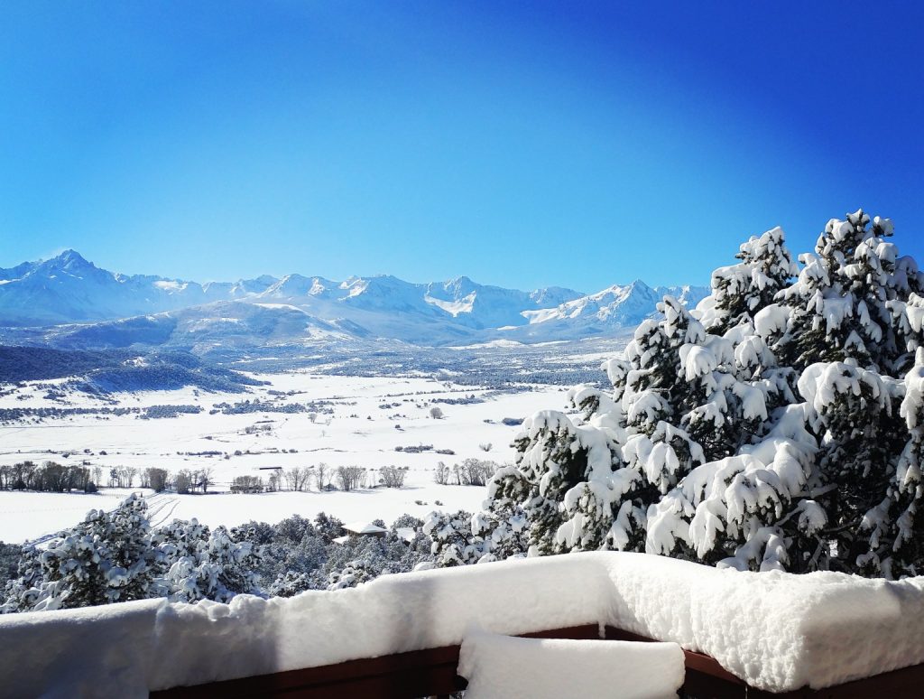 Cold Weather and Arthritis | 5 Tips for Preventing Pain - Senior Care ...